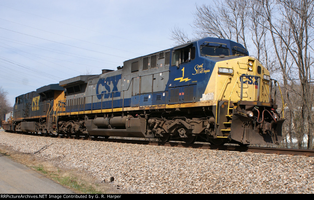 619 - CSXT 1 leads Q13006